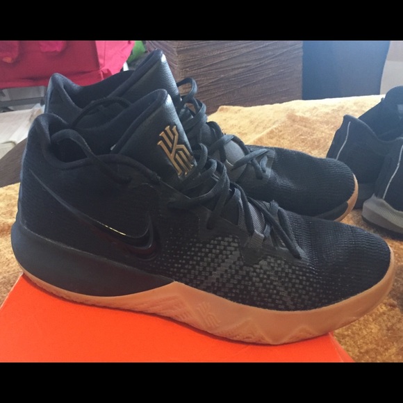 Nike | Shoes | Mens Black 95 Bundle Kyres Nikes Vans | Poshmark